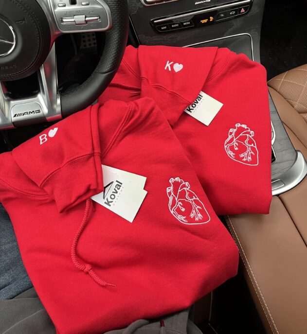 Bluza haftowana z biologicznym sercem - Koval Customs