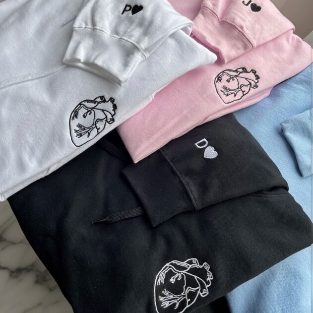 Bluza haftowana z biologicznym sercem - Koval Customs